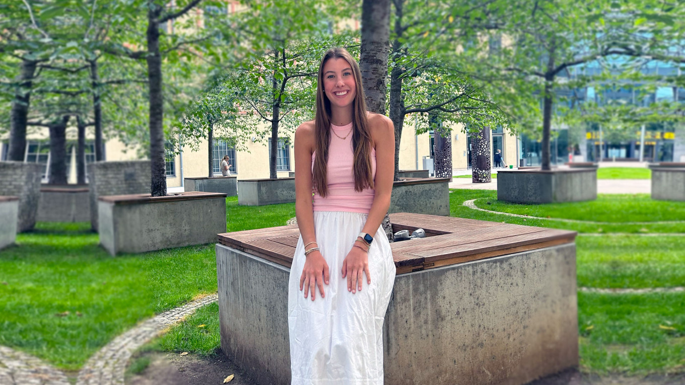 High-resolution professional VR headsets | Vrgineers.com